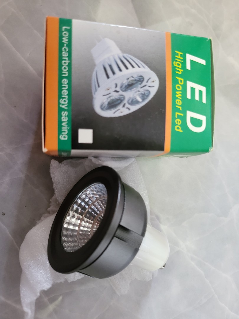 Dow lights, Furniture & Home Living, Lighting & Fans, Lighting on Carousell