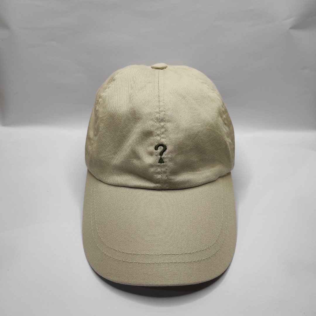 Guess Cap, Men's Fashion, Watches & Accessories, Caps & Hats on Carousell