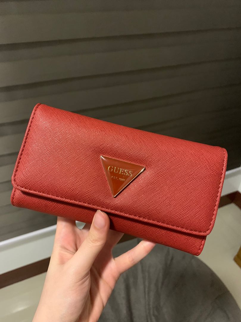 guess red long wallet, Women's Fashion, Bags & Wallets, Wallets & Card ...