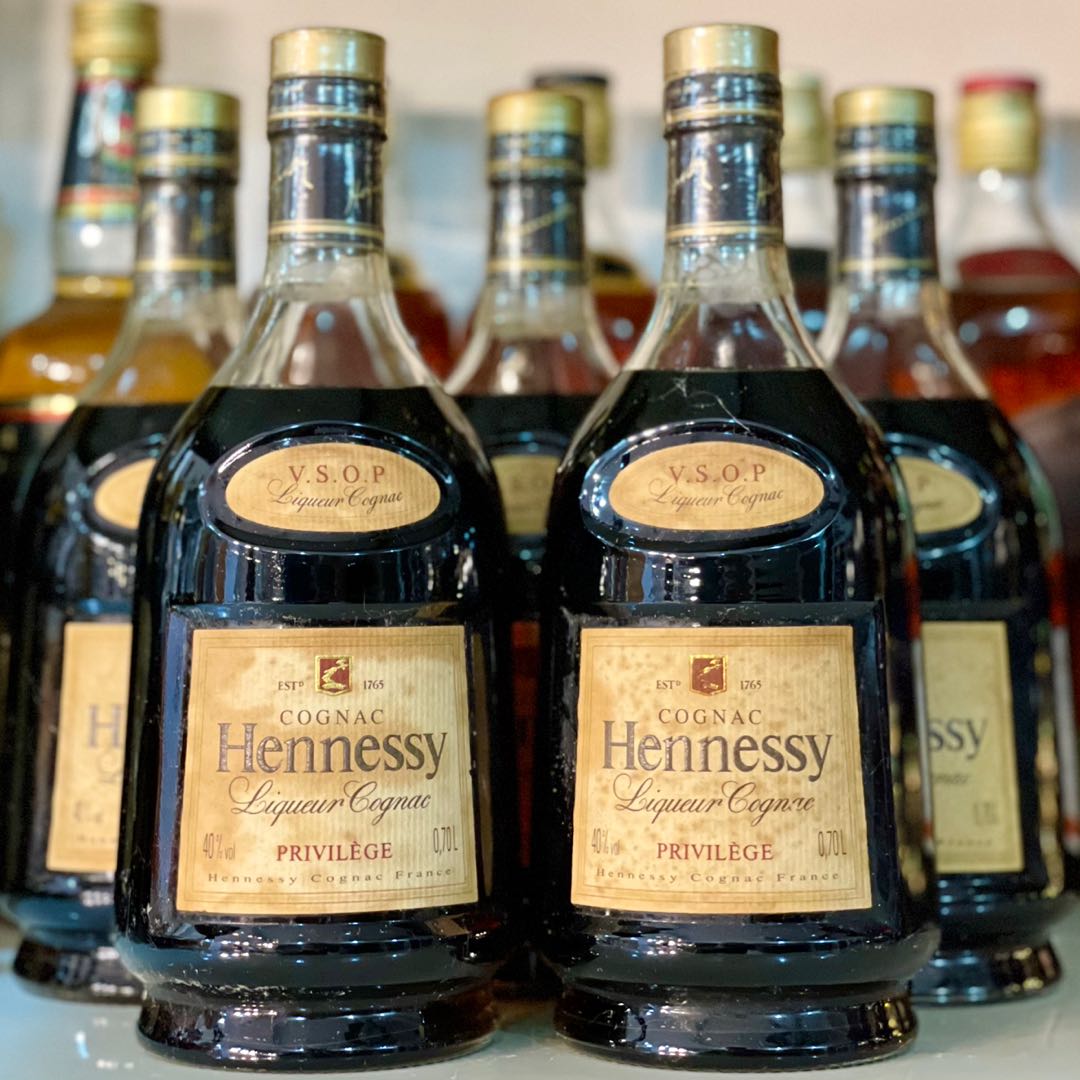 Hennessy Red Mark VSOP Cognac Liqueur privilege 700ml, Food & Drinks ...