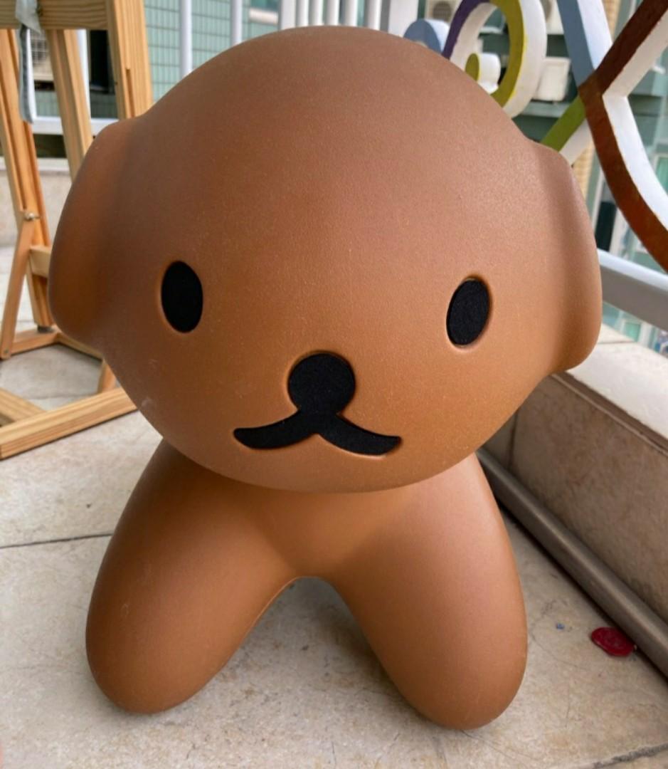 Homeless Mr Maria Miffy Snuffy Kids Stool, 興趣及遊戲, 玩具 & 遊戲類 - Carousell