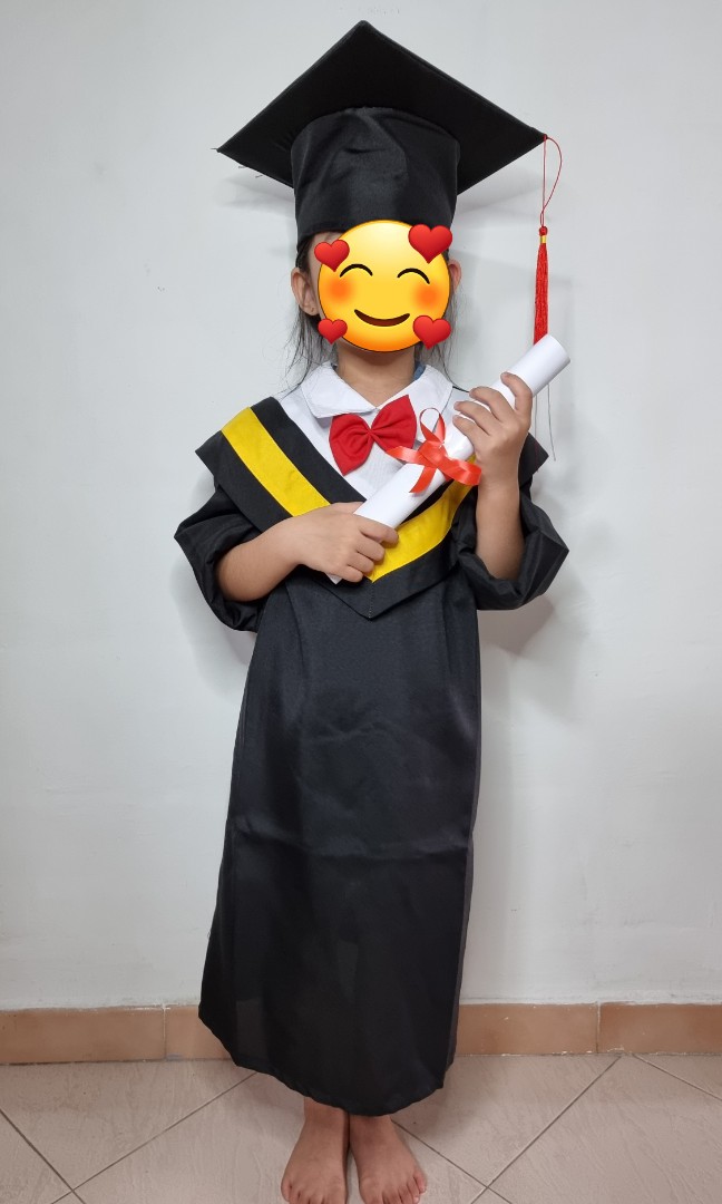 Kids graduation gown with mortarboard hat, Babies & Kids, Babies & Kids ...
