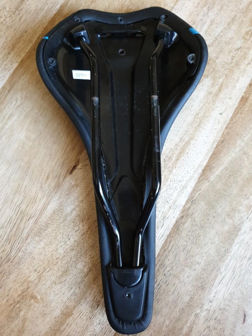 Merida Comp SL Saddle, Sports Equipment, Bicycles & Parts, Parts ...