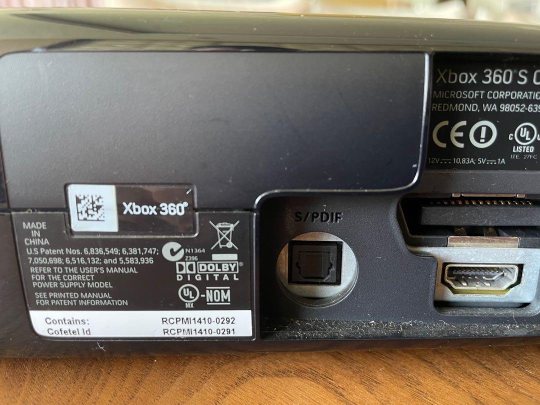 Microsoft Xbox 360 S (Model 1439) 4 GB Console with Kinect & 3 Sets of ...