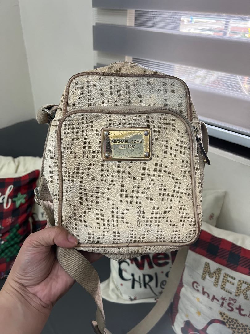 MK Jetset Sling, Women's Fashion, Bags & Wallets, Cross-body Bags on ...