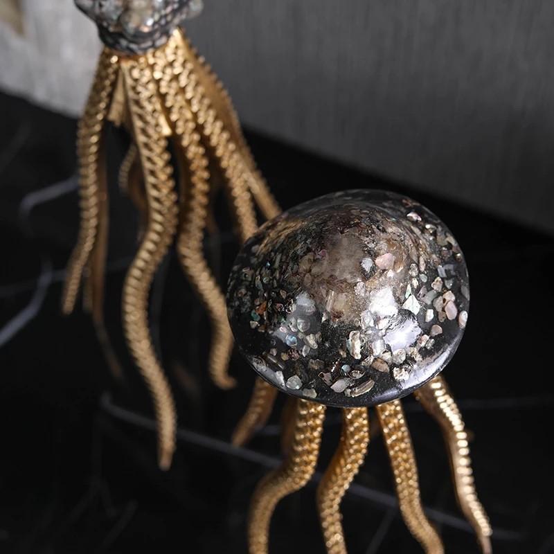 Octopus Legs Table Action Figure Statue Figurine Superman Grey Gold Sea ...