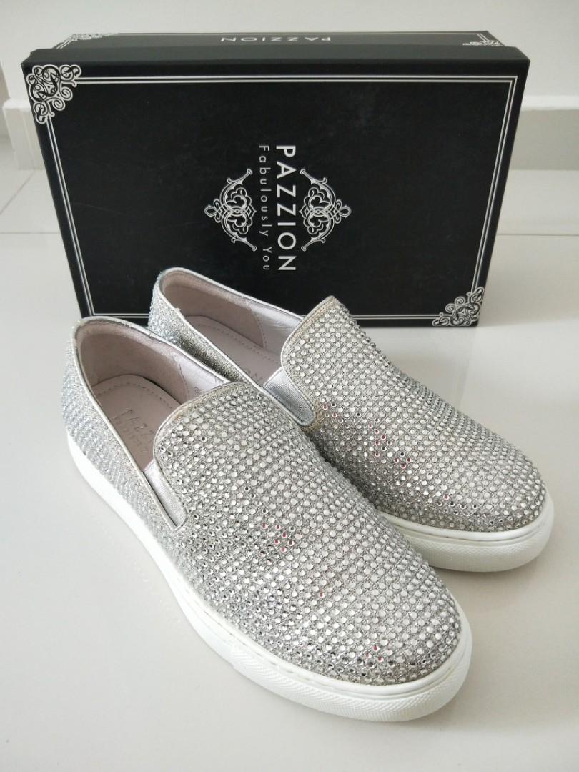 Pazzion Shoes, Women's Fashion, Footwear, Sneakers on Carousell