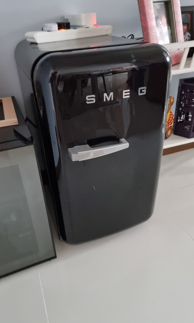 SMEG mini fridge, TV & Home Appliances, Kitchen Appliances ...