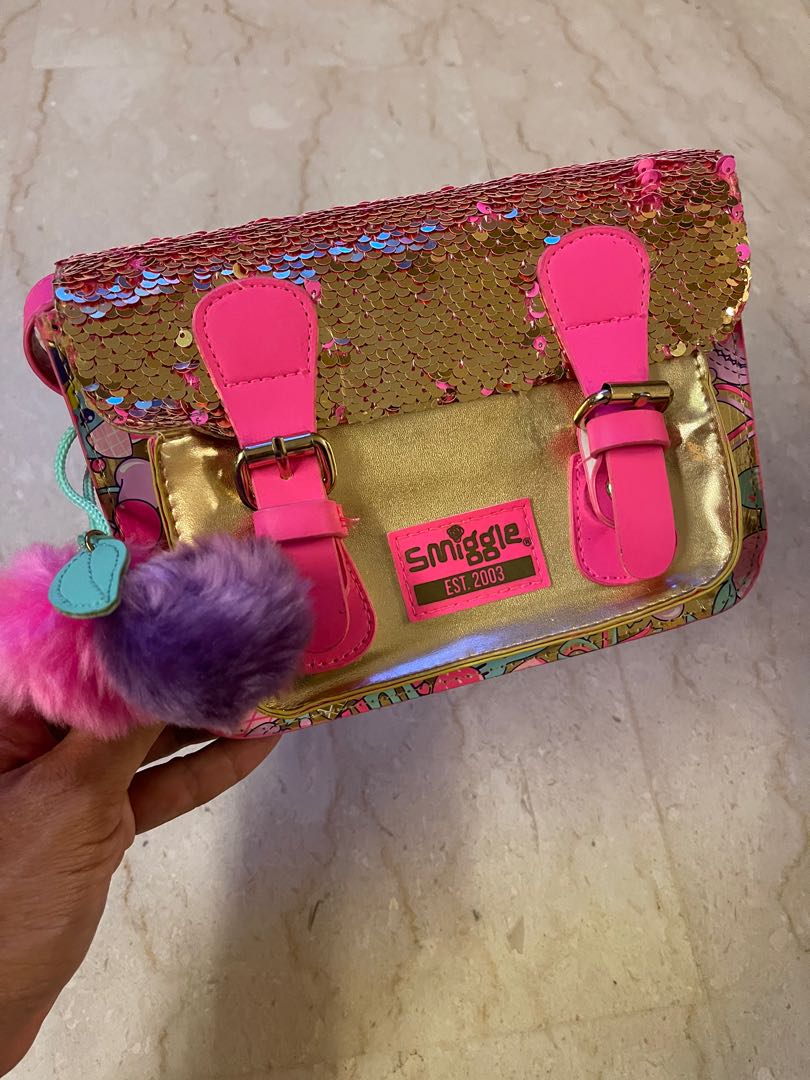 Smiggle Tote Bag, Women's Fashion, Bags & Wallets, Tote Bags on Carousell