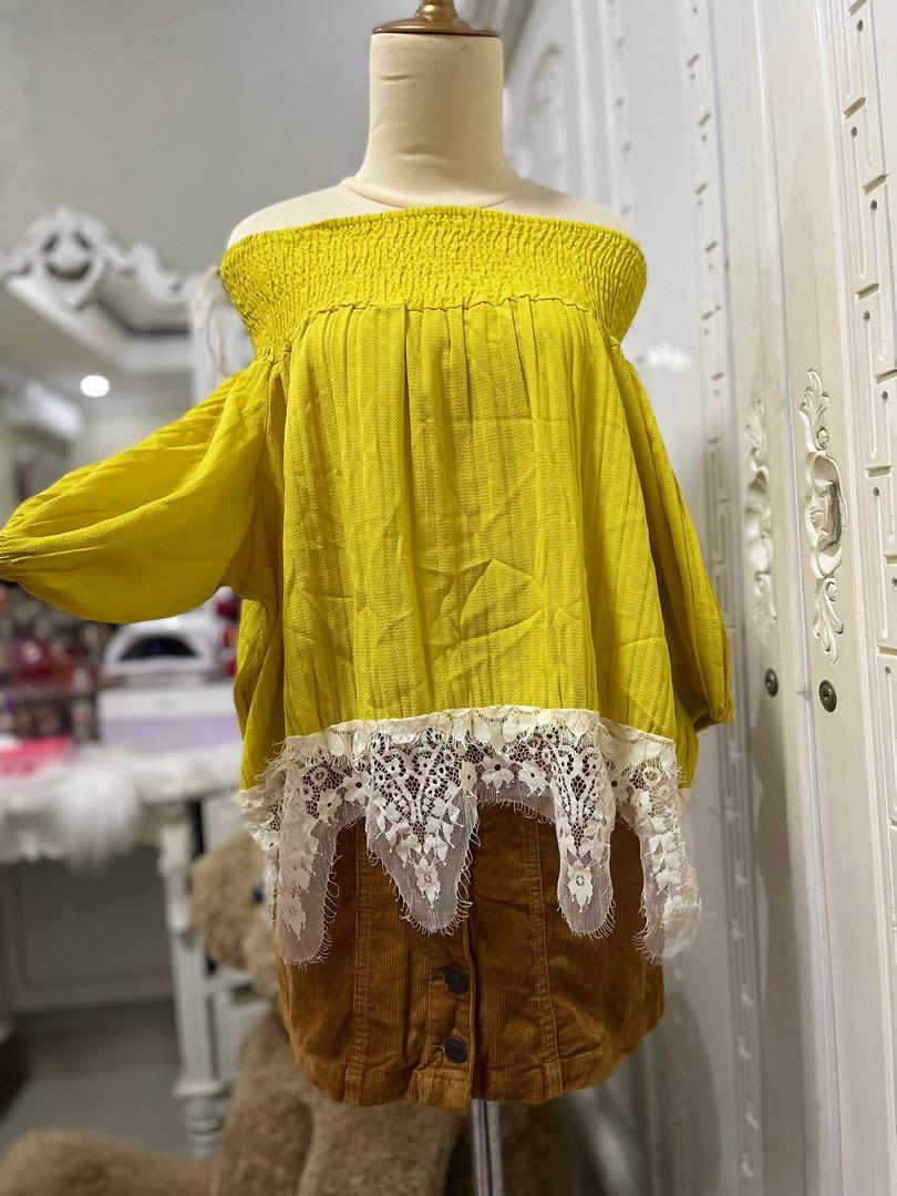 Top yellow hijau sabrina, Fesyen Wanita, Pakaian Wanita, Atasan di ...