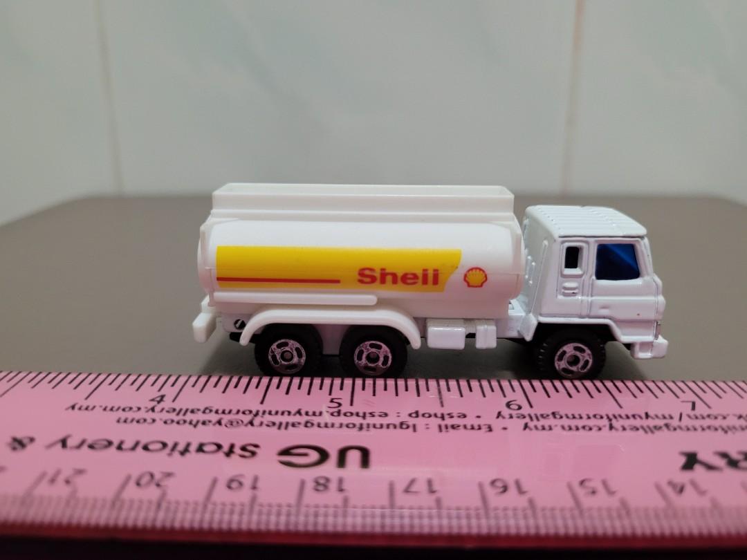 Welly Shell oil tanker diecast, Hobbies & Toys, Toys & Games on Carousell