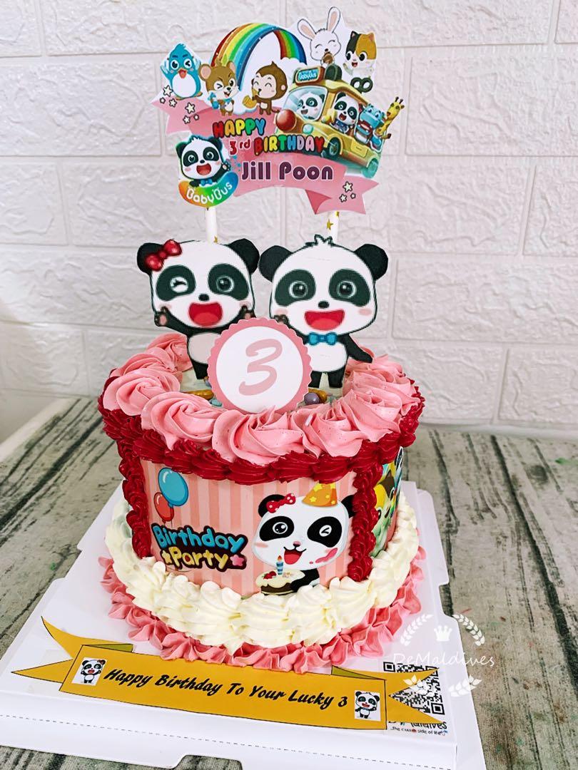 Baby bus Birthday Cake, Food & Drinks, Homemade Bakes on Carousell