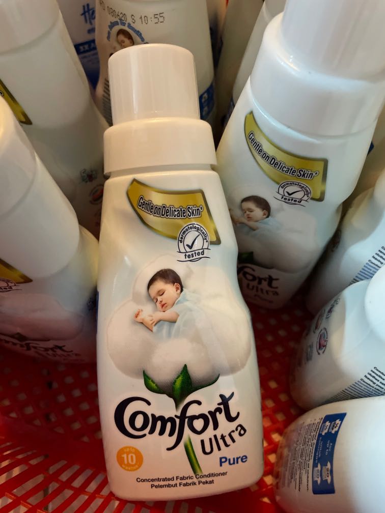 Comfort ultra pure fabric softener, Furniture & Home Living, Cleaning ...