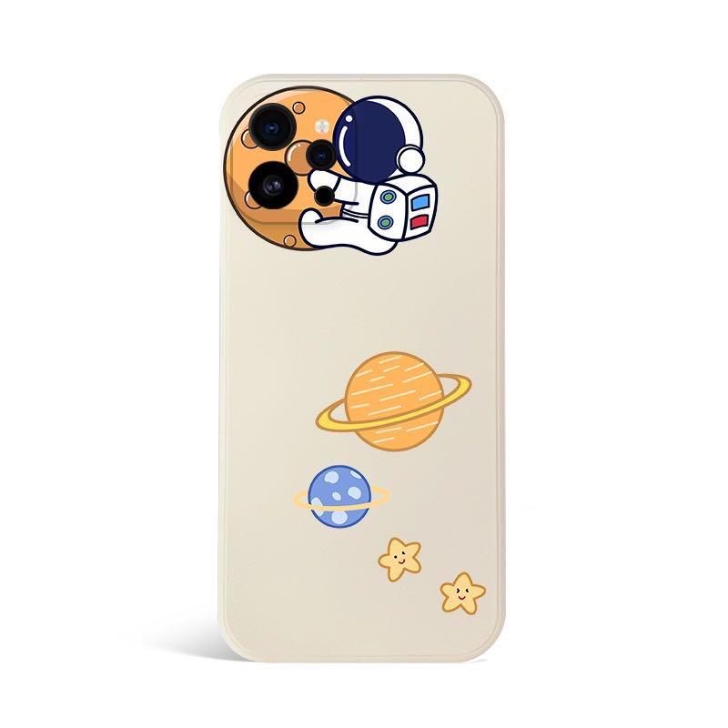 iPhone 13 pro max cute case (outer space astronauts), Mobile Phones ...