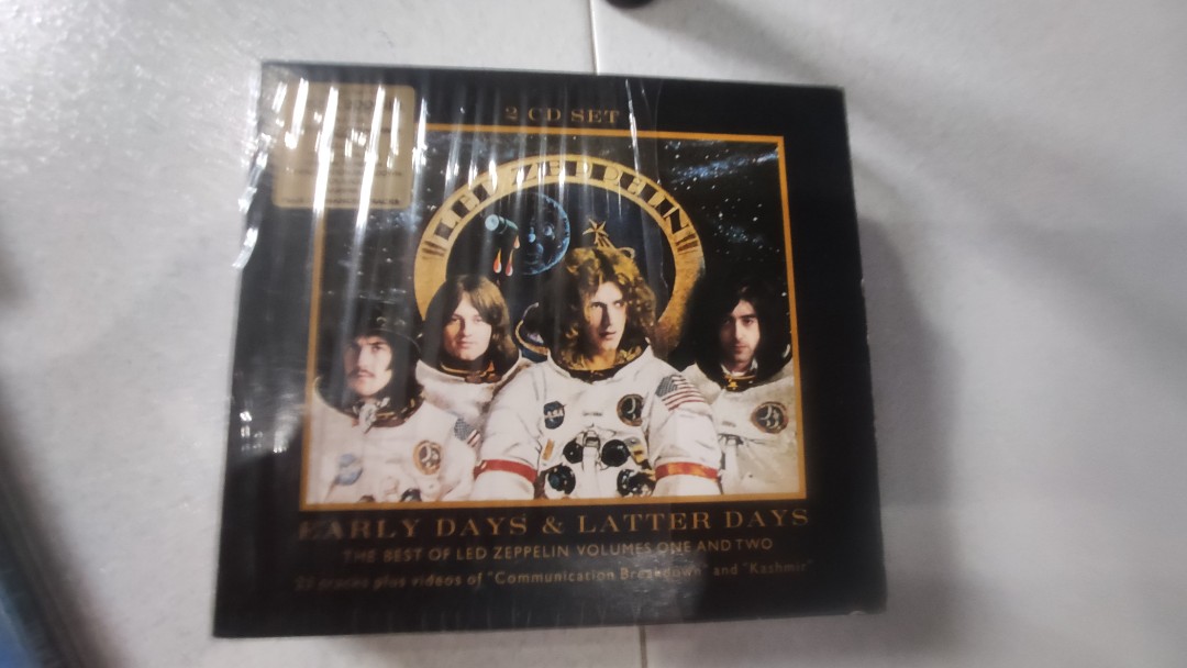 Led zeppelin CD box set early days / later days, Hobbies & Toys, Music ...