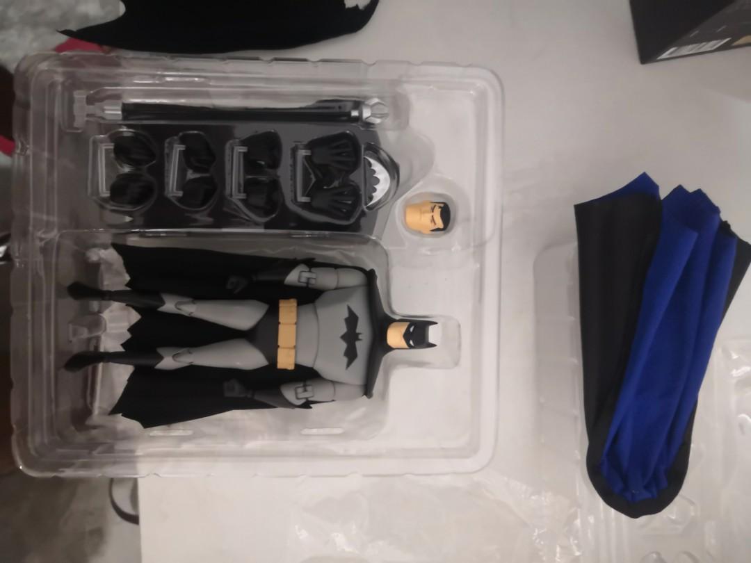 Mafex batman animated and dkr triumphant set, Hobbies & Toys, Toys ...