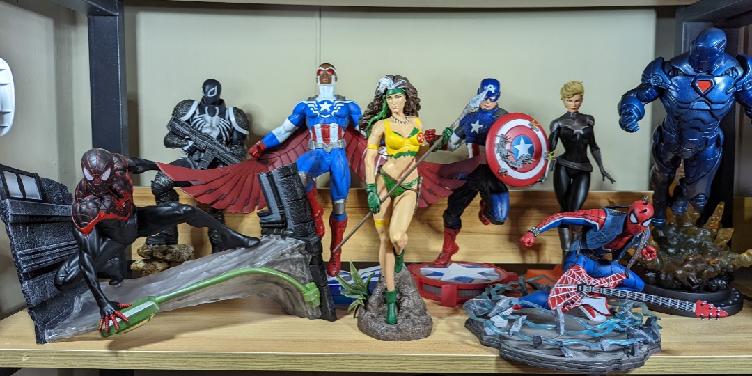 Marvel Statues (Diamond Select & Bowen) Ironman Captain Marvel Spider ...