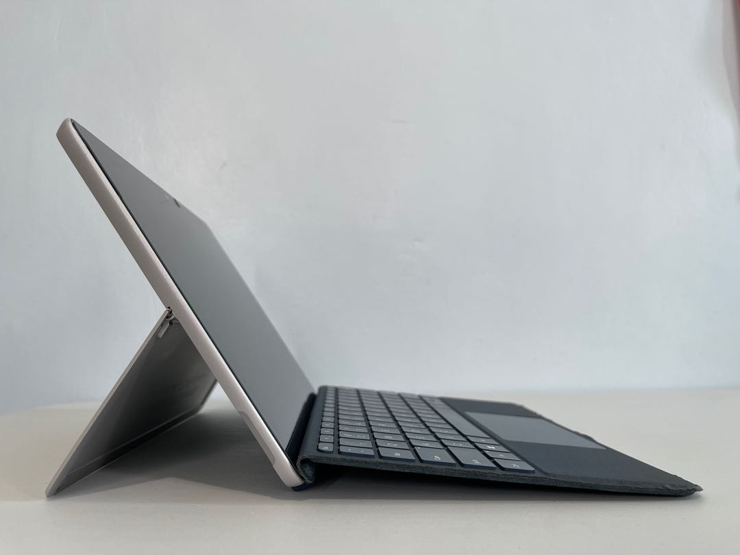 Microsoft Surface Go with keyboard, Computers & Tech, Laptops ...