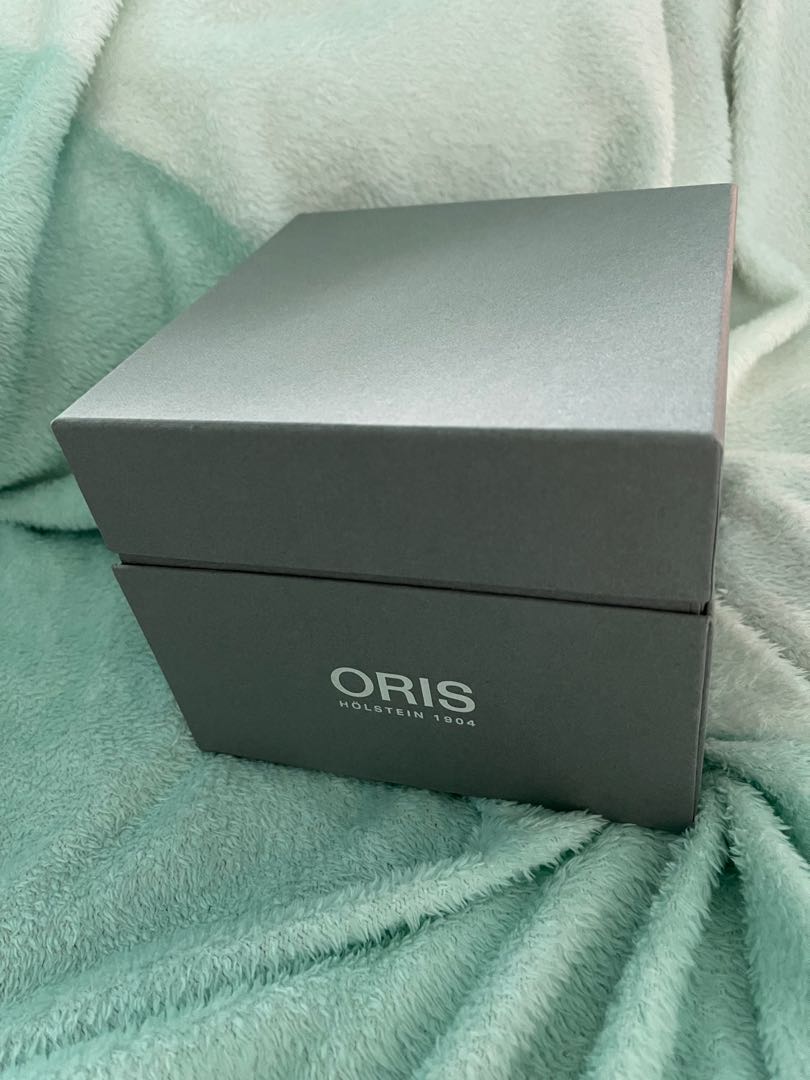 Oris Aqius 43mm green dial face, Luxury, Watches on Carousell