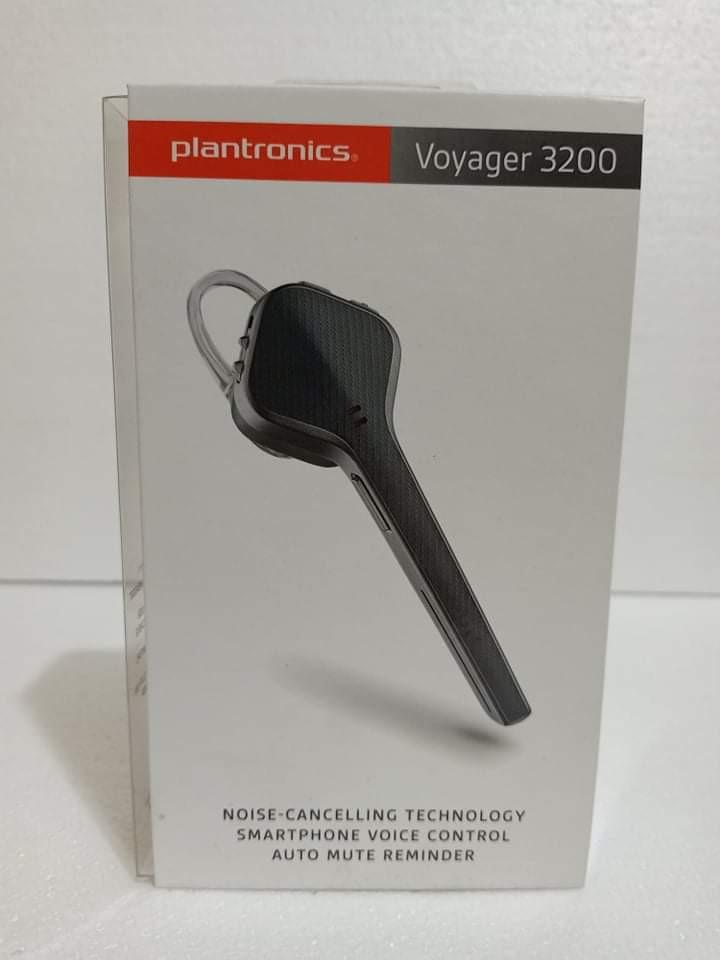 Plantronics Voyager 3200, Audio, Earphones on Carousell