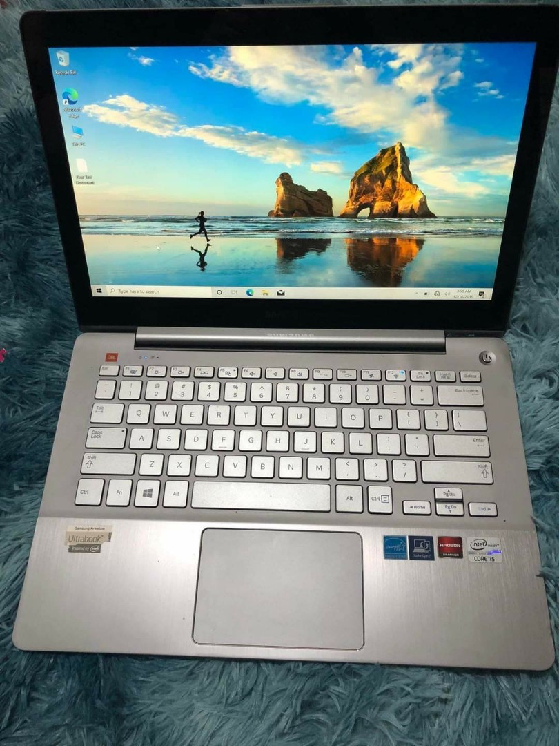 SAMSUNG ULTRABOOK, Computers & Tech, Laptops & Notebooks on Carousell