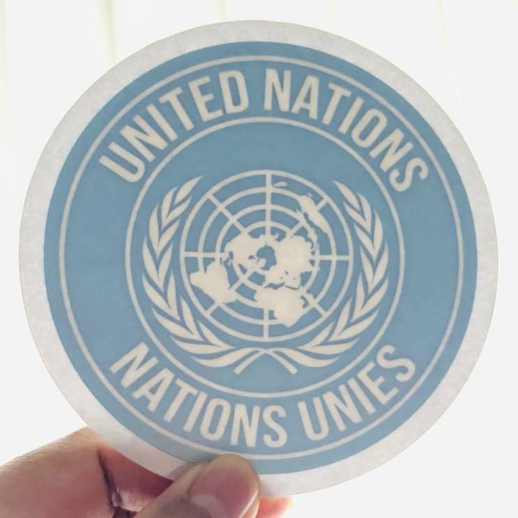 United Nations / Nations Unies UN . Static Cling Car Decals . 11cm ...