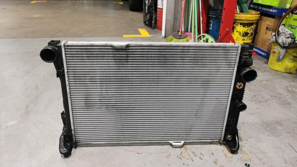 W204 C180 C200 C250 Mercedes Benz radiator, Car Accessories ...
