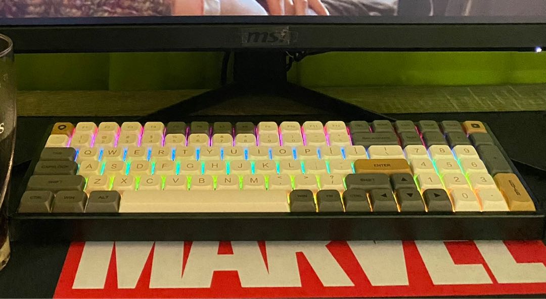 125 KEYS White gray gold keycaps set, Computers & Tech, Parts ...