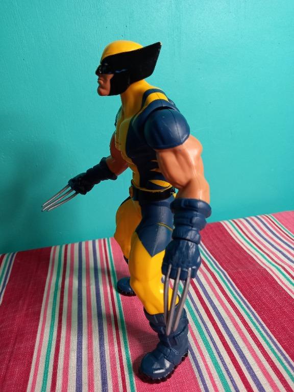 "Wolverine with claws" Electronic Claw Slash 2013 Hasbro SA 10" Action ...
