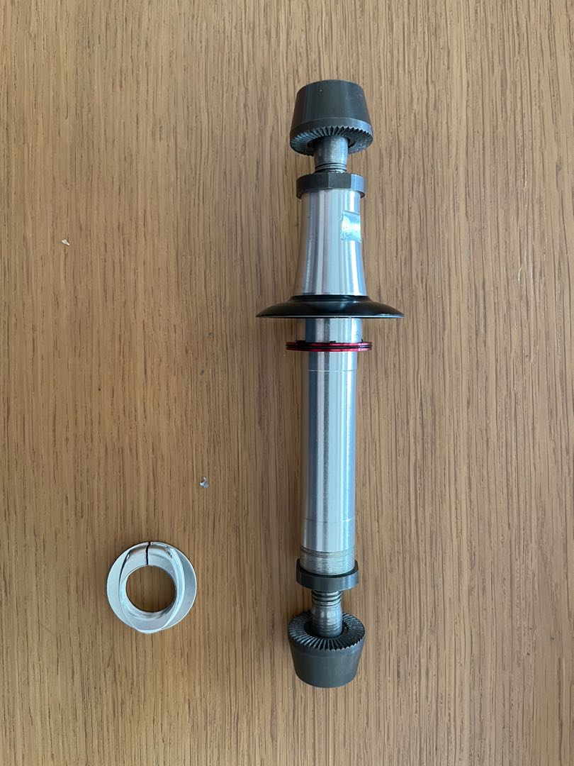 ZIPP SUPER 9 Track Fixie disc wheel converter axle, Sports Equipment ...