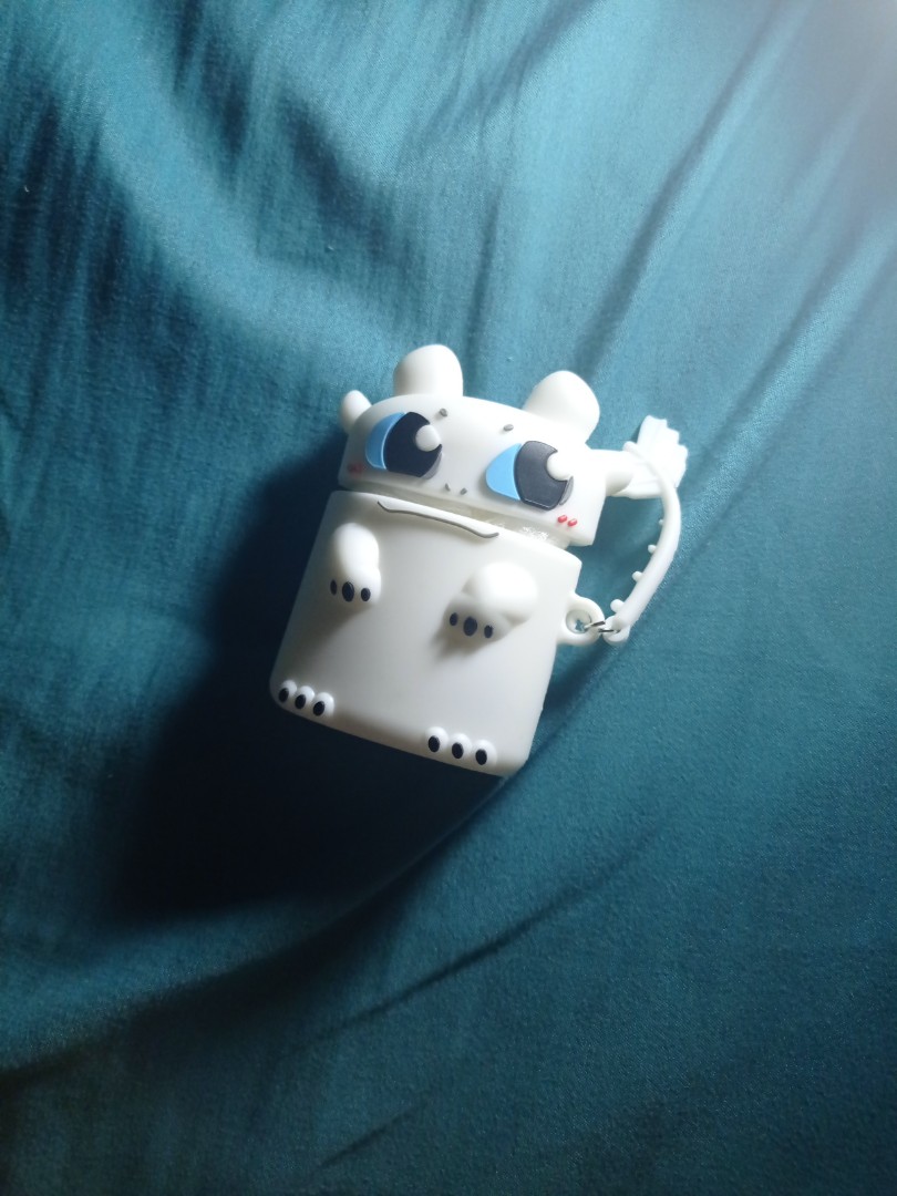 Airpods Gen 2 Case Light Fury How to Train Your Dragon 3. See issue ...