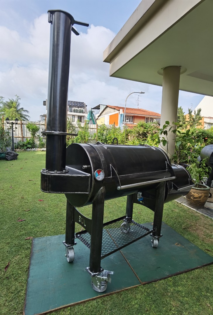 SOL BBQ Custom Built BBQ Smoker - Commercial or backyard, TV & Home ...