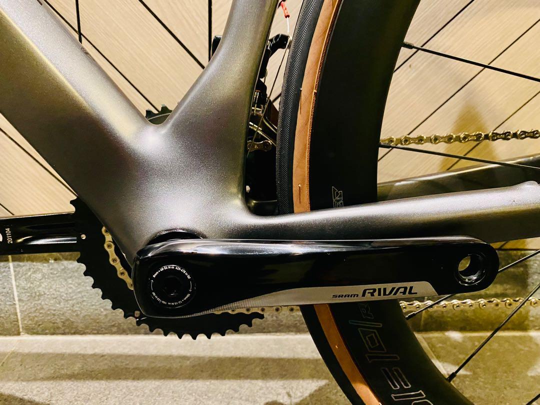 Cyclone Pro Full Carbon Frame, Fork and Rim with SRAM Rival 22S ...