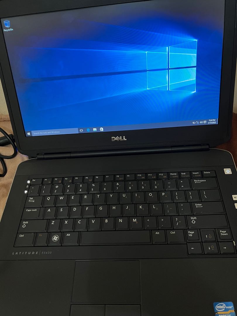 Dell Latitude E430, Computers & Tech, Laptops & Notebooks on Carousell