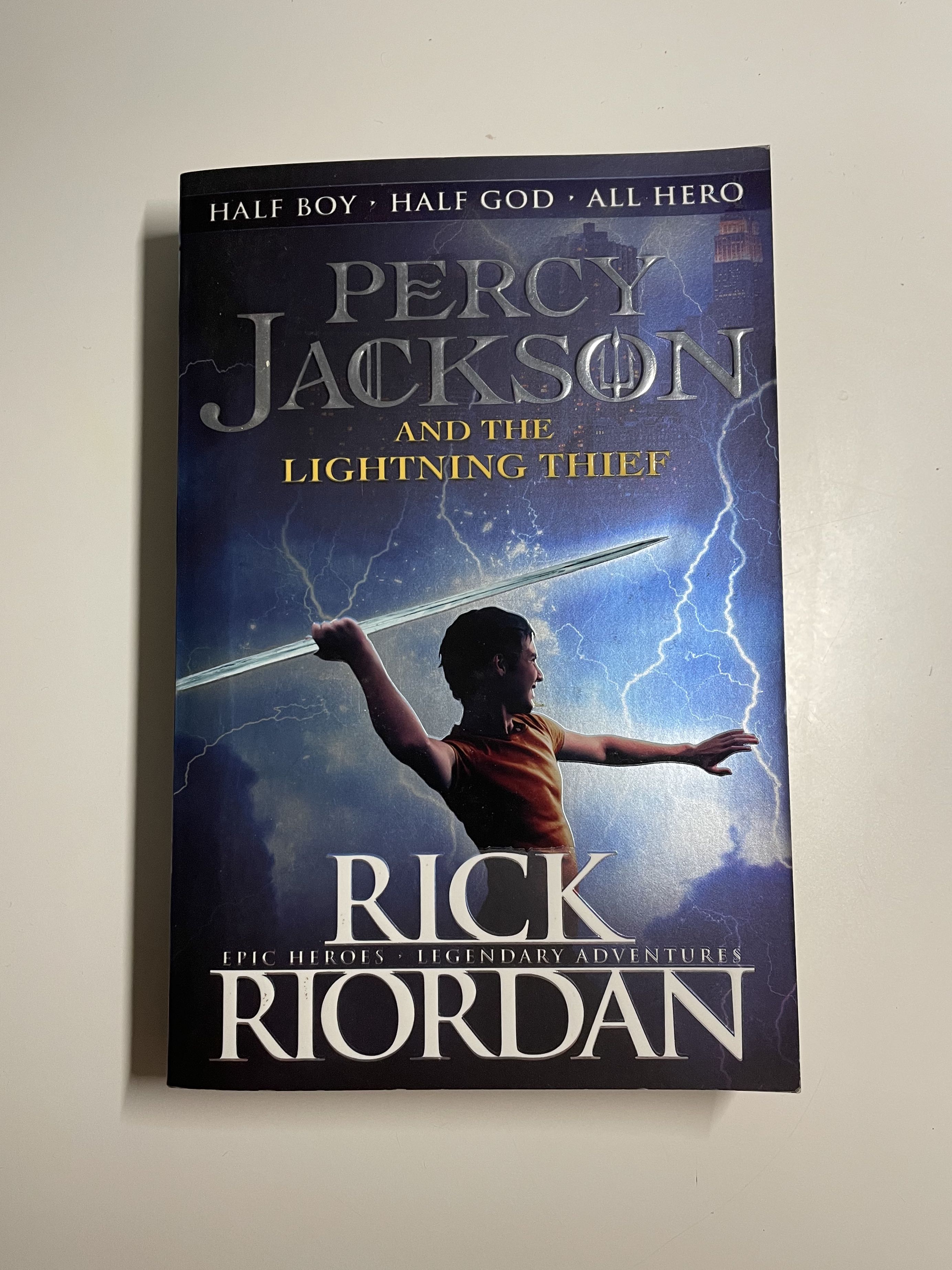 English Book Percy Jackson And The Lightening Thief Rick Riordan 興趣