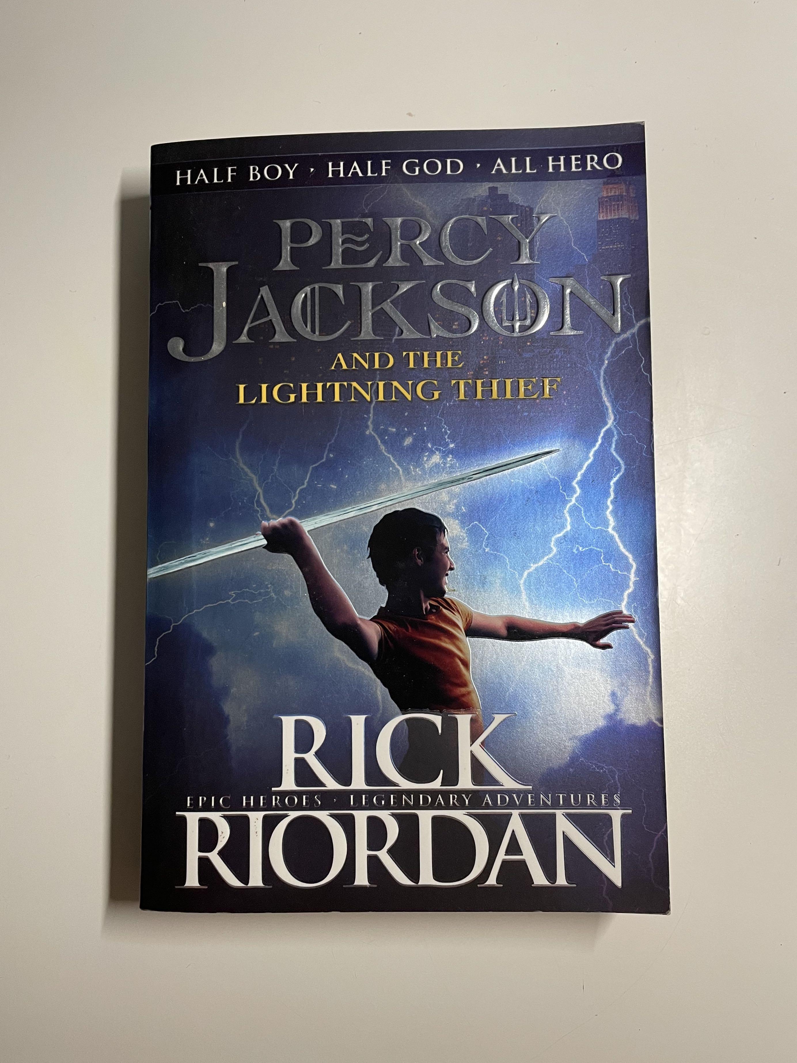 English Book Percy Jackson And The Lightening Thief Rick Riordan 興趣