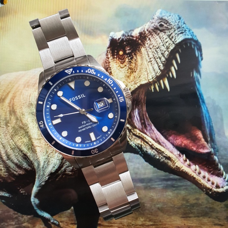 Fossil FS5669 FB01 Three-Hand Date Rotating Black Bezel Blue Dial ...