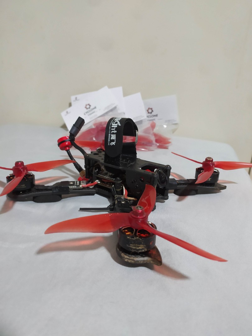 Iflight FPV drone, Photography, Drones on Carousell