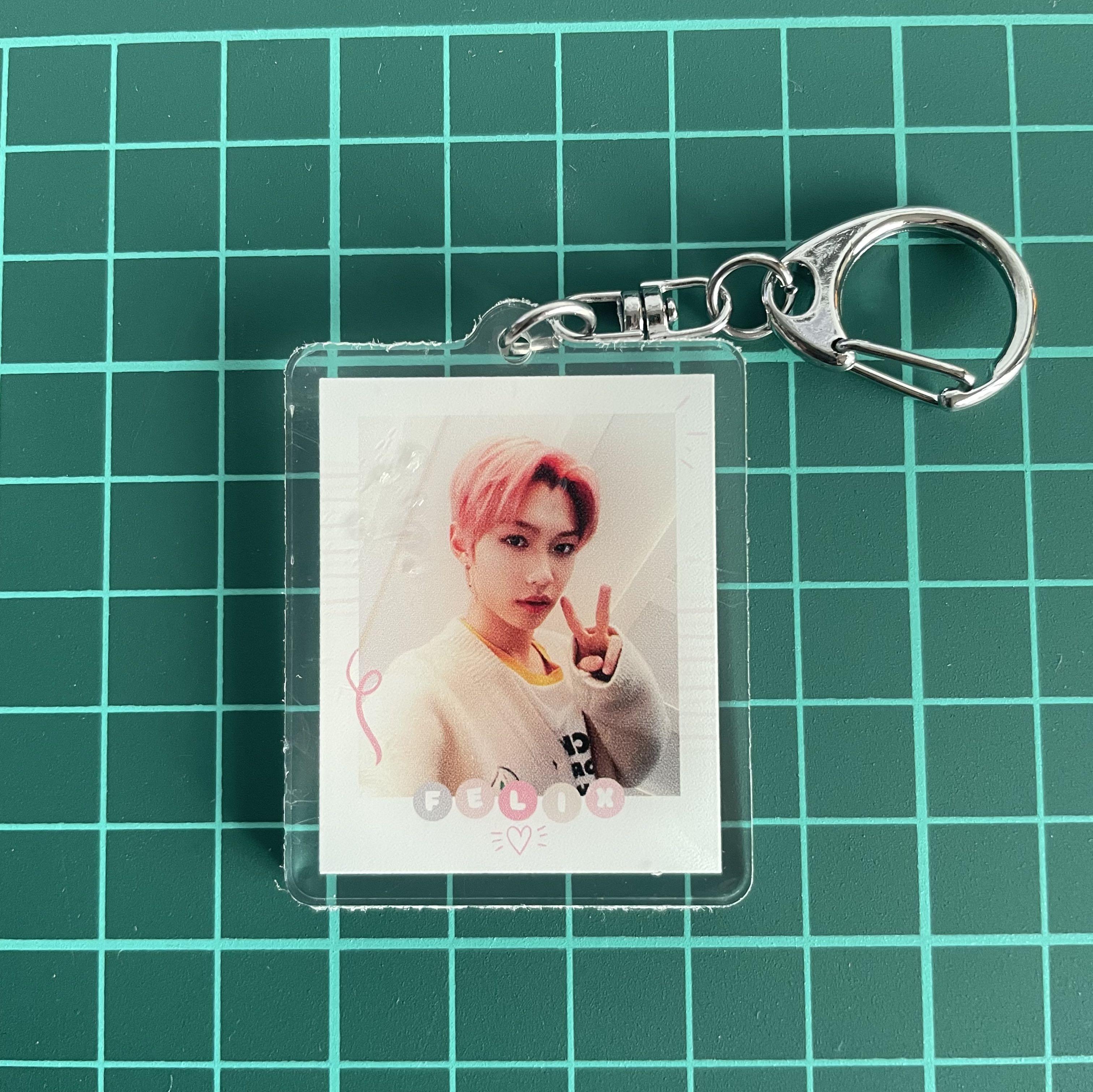 free stray kids skz unofficial keychains !, Hobbies & Toys, Memorabilia ...