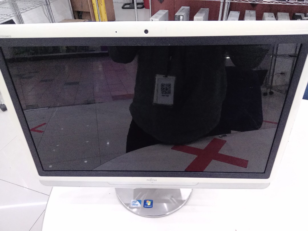 Fujitsu all in one pc, Computers & Tech, Desktops on Carousell