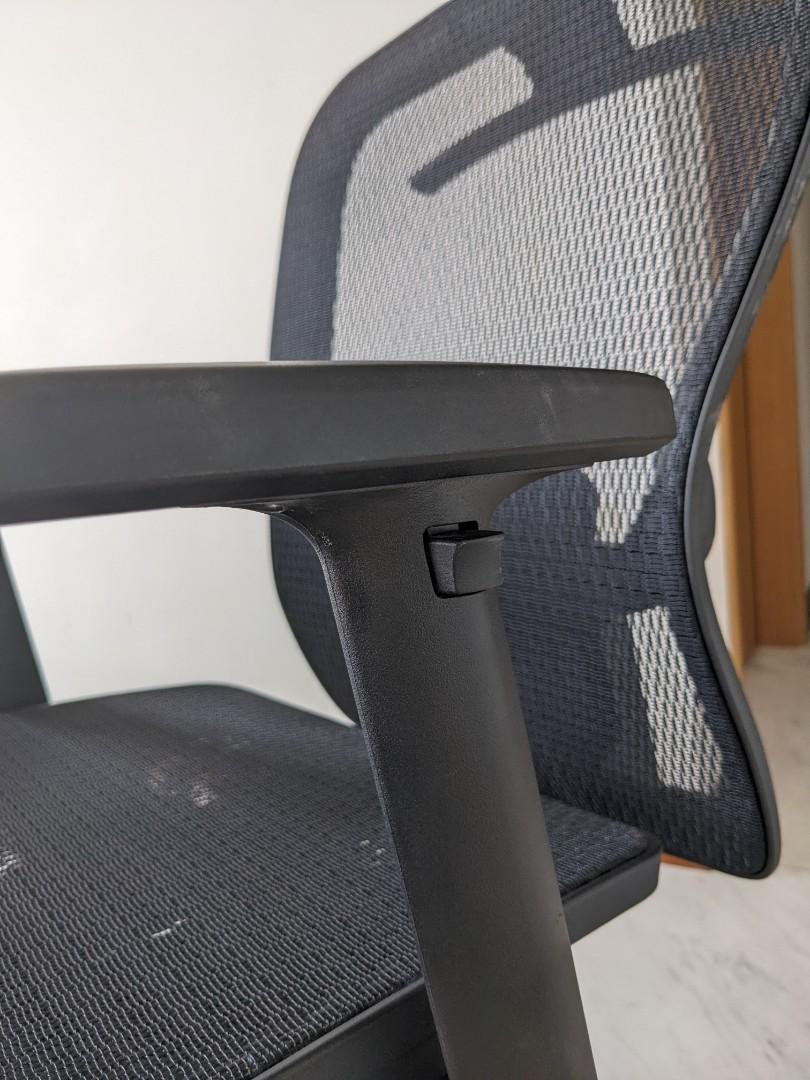 Ergonomic chair, 5 ways to adjust setup, Furniture & Home Living ...