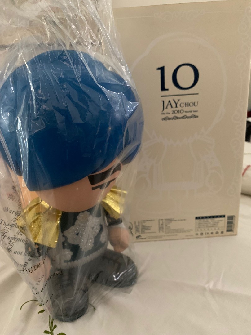 Jay chou 2010 figurines, Hobbies & Toys, Toys & Games on Carousell