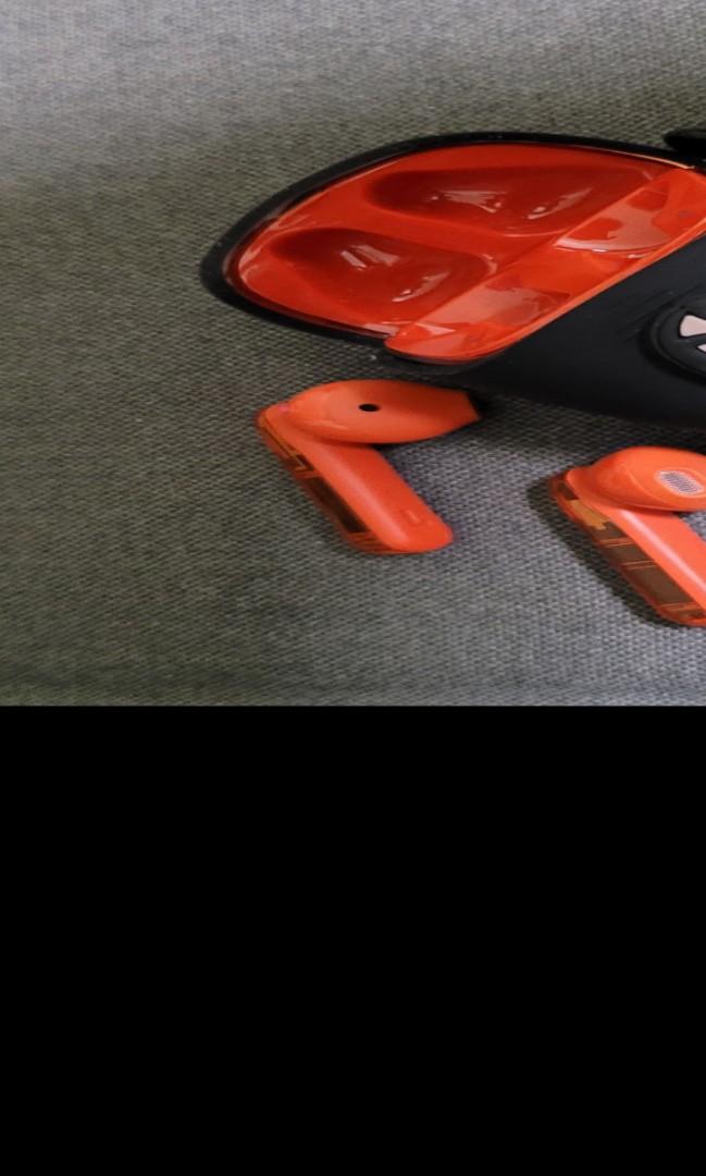 JBL tune 225 ghost edition, Audio, Headphones & Headsets on Carousell