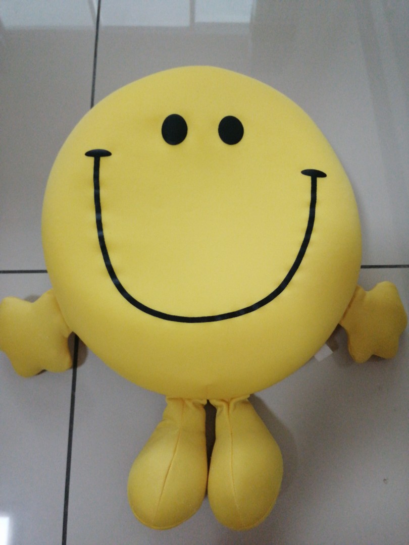 Mr Men Classic - Mr Happy toy, Hobbies & Toys, Toys & Games on Carousell
