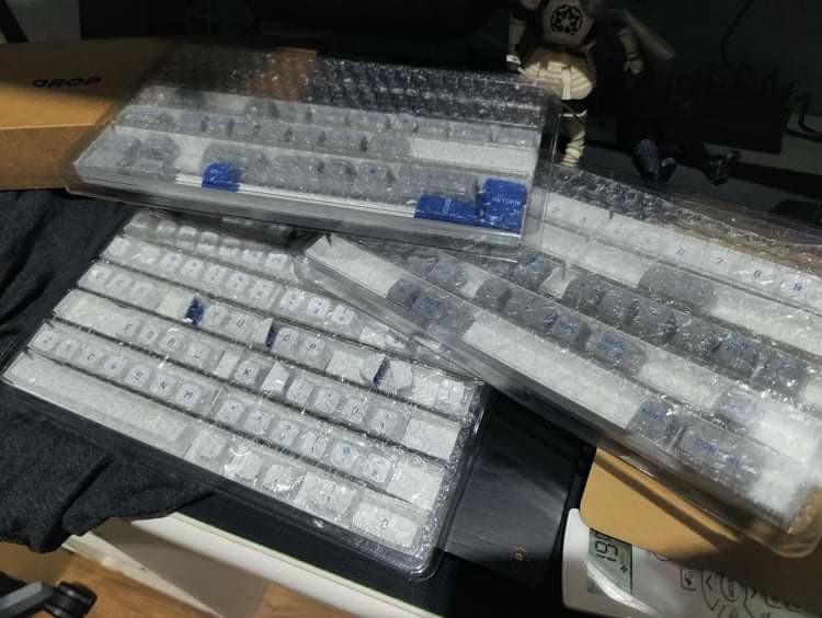 MT3 Olivetti Camillo Keycaps, Computers & Tech, Parts & Accessories ...