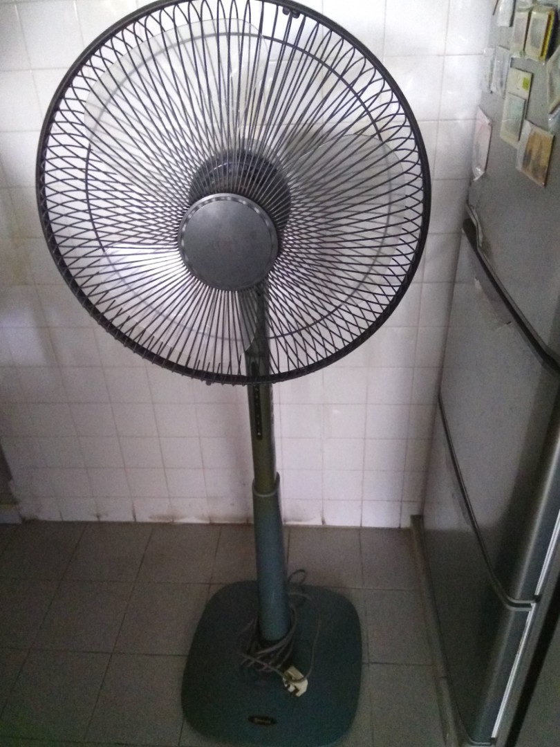 National 16" Stand Fan, Furniture & Home Living, Lighting & Fans, Fans ...