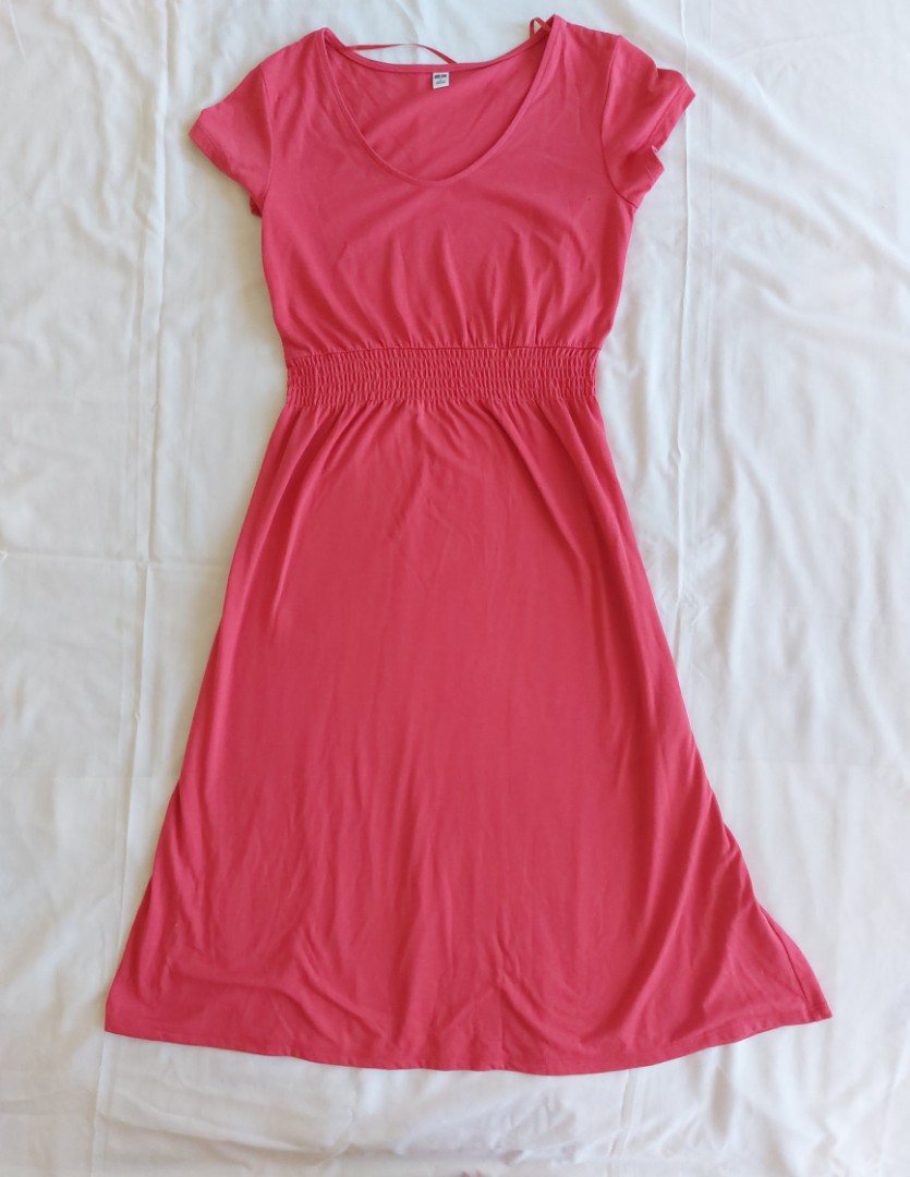 Red Uniqlo Dress, Women's Fashion, Dresses & Sets, Dresses on Carousell