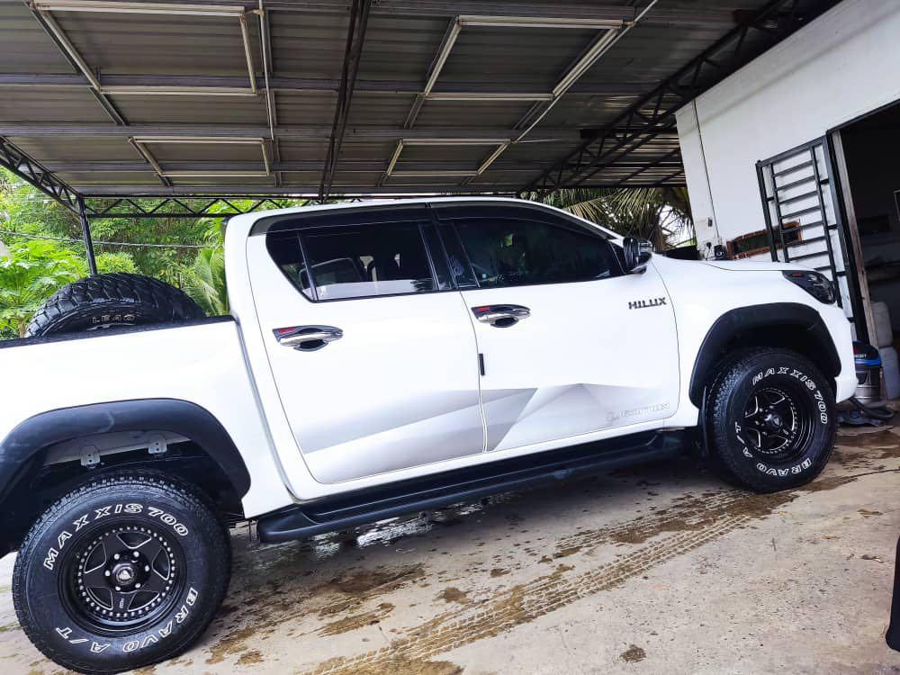 Rim Raguna 16" 8jj siap tayar, Auto Accessories on Carousell