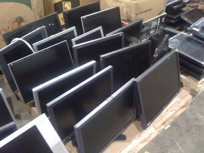 Scrap monitor and all in one monitor, Computers & Tech, Parts ...