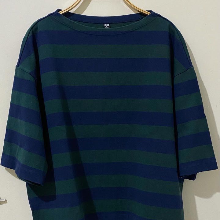 Uniqlo Thick Box shirt, Women's Fashion, Tops, Shirts on Carousell